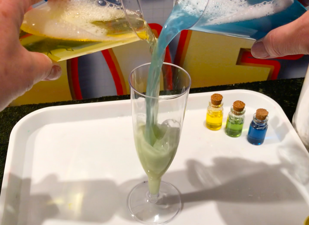 Colour Changing Bubble Bath - Science2Life