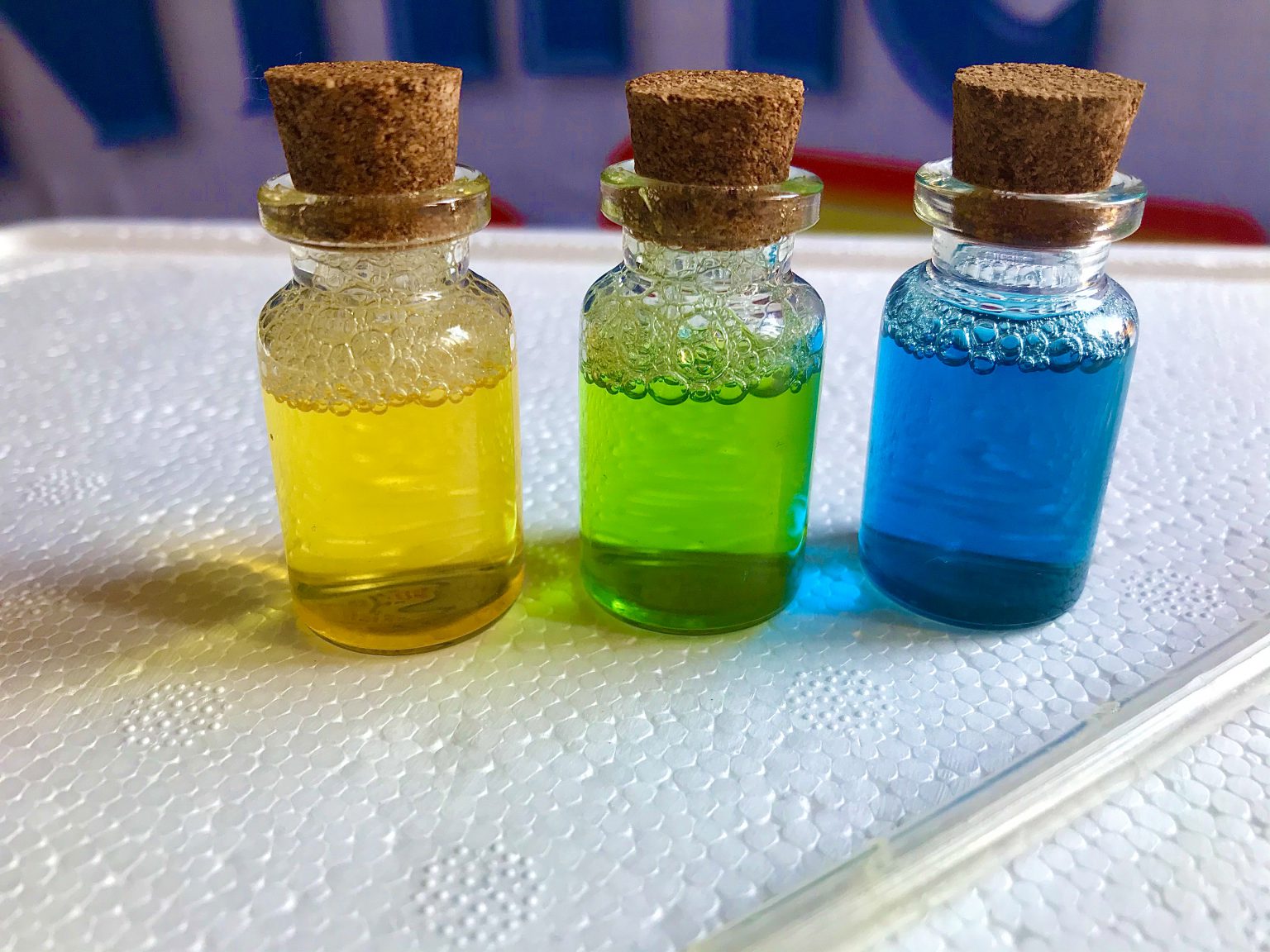 Colour Changing Bubble Bath - Science2Life