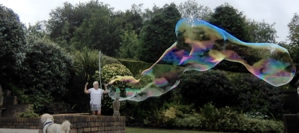 SCIENTIFIC SUE'S GIANT BUBBLES MIX - Science2Life