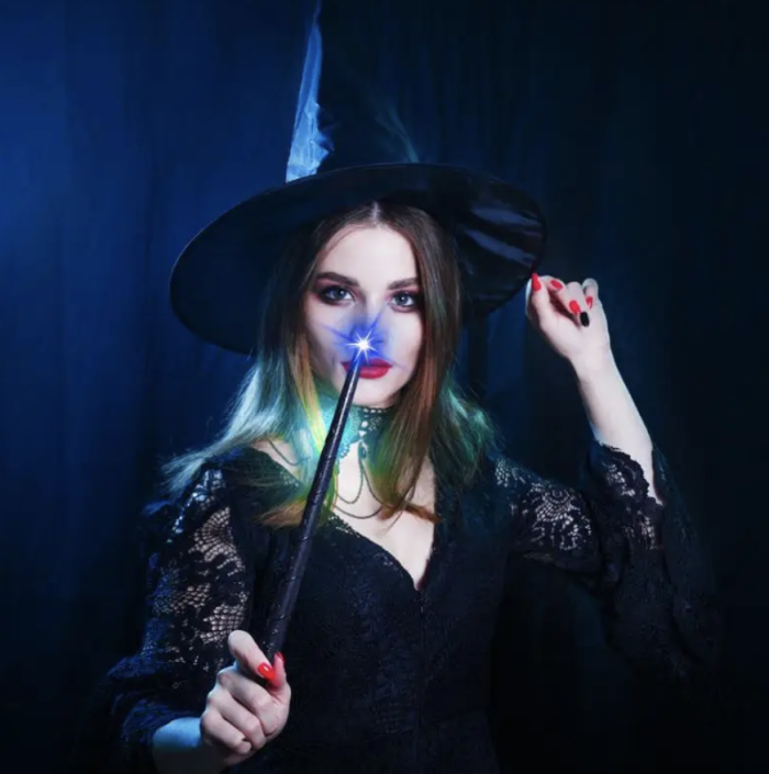 THE WIZARD MAGIC WAND WITH LIGHT AND SOUND - Science2Life